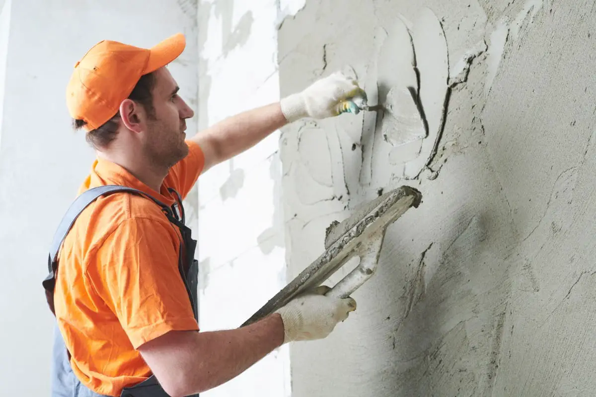 How to Cover Concrete Walls in a Basement